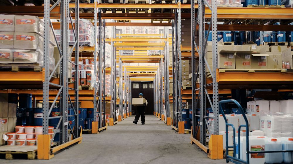 Warehouse Storage for Rent | Neighbor